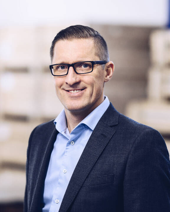 Kontakta oss på Alutrade – Alutrade — Alutrade AB