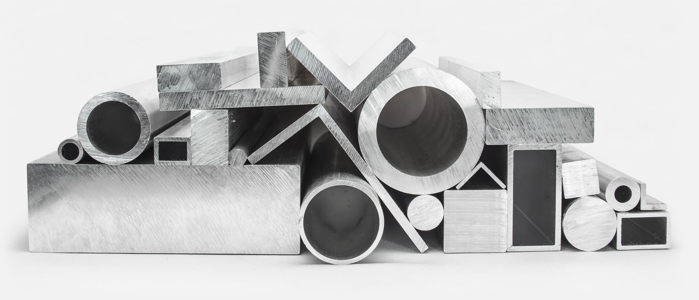 Alutrade är en komplett leverantör av aluminiumprofiler. — Alutrade AB